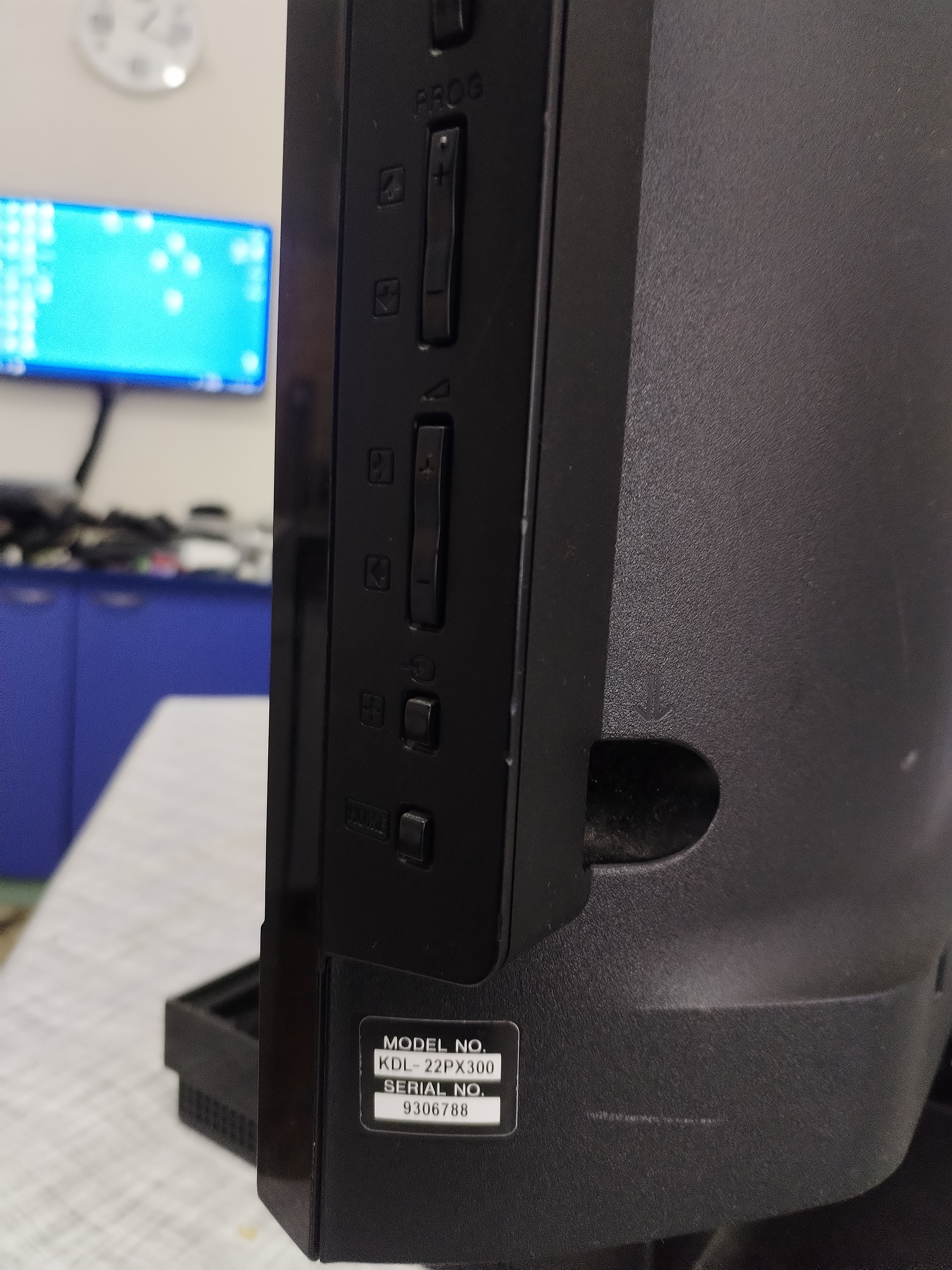 PS2TV - Sony KDL-22PX300 | BitBuilt - Giving Life to Old Consoles